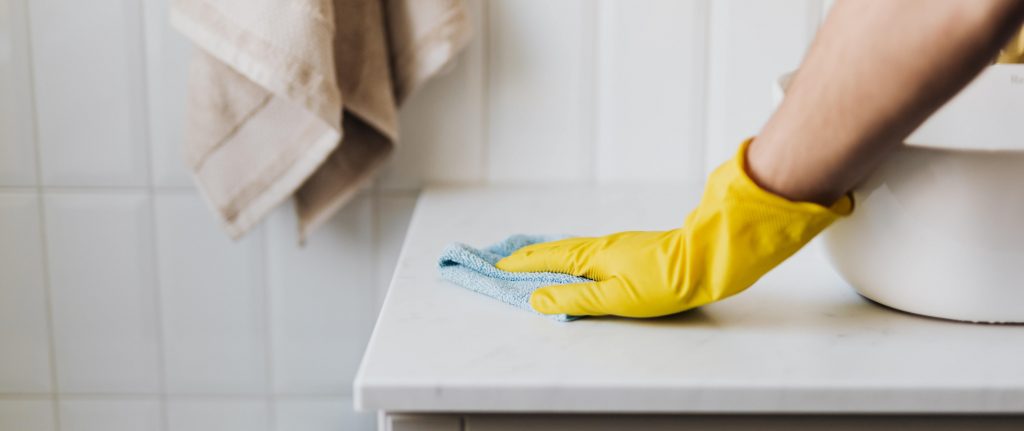 Guide: How to Clean a Bathroom Properly - Perfect Bathroom